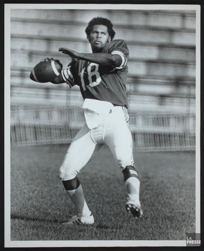 Jimmy Jones | BAnQ numérique