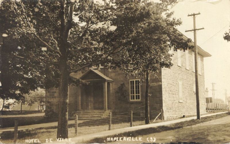 Hotel [sic] de ville, Napierville | BAnQ numérique
