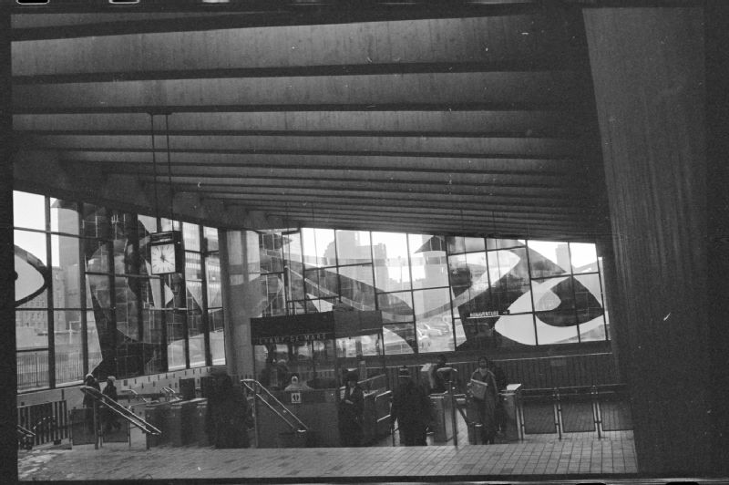 Scènes de Montréal pour une histoire de voyage | BAnQ numérique