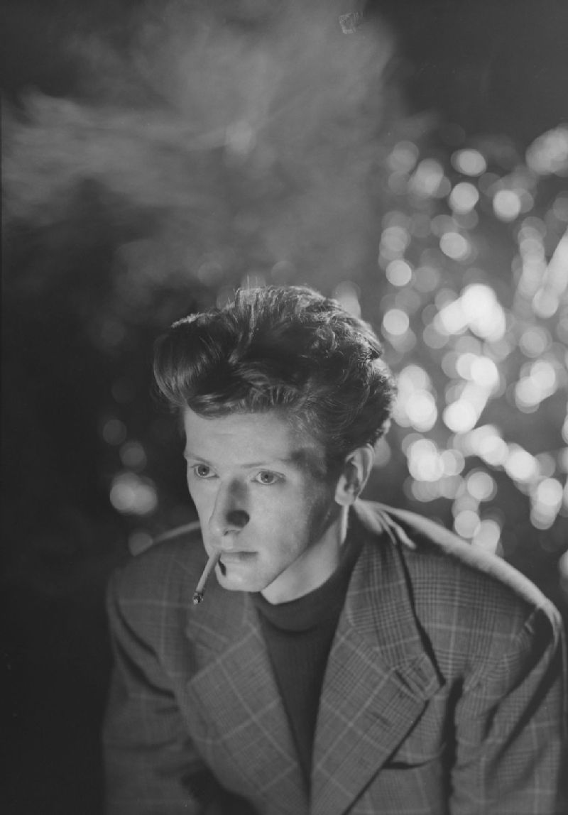 Robert Rivard, comédien | BAnQ numérique