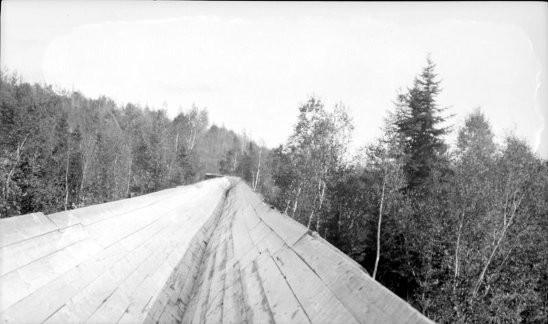 Rivière Shipshaw: la dalle à billots de la rivière Valin | BAnQ numérique