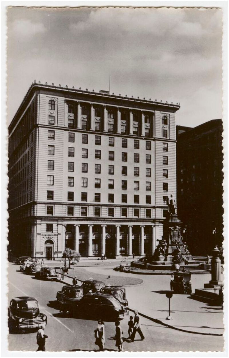 Montreal, Canada, Philip Square = Montréal, Canada, Place Philip ...