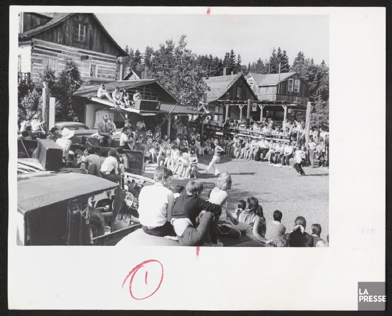 La Butte à Mathieu, Val-David | BAnQ numérique