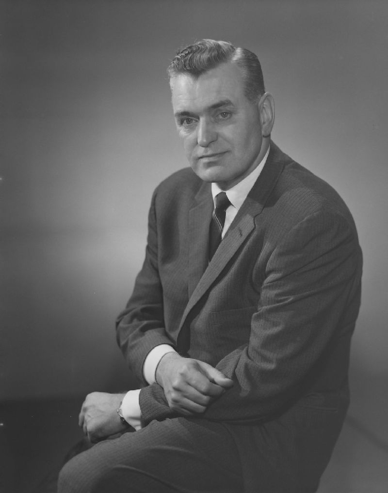 Kenneth Perry, vice-président Place Bonaventure | BAnQ numérique