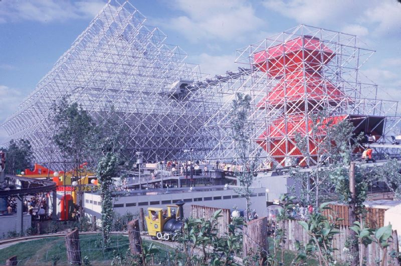 La Ronde de l'Expo 67 | BAnQ numérique