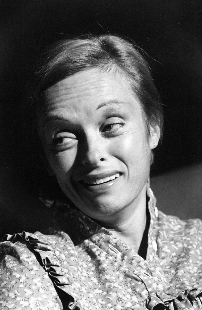 France Beucler, comédienne | BAnQ numérique